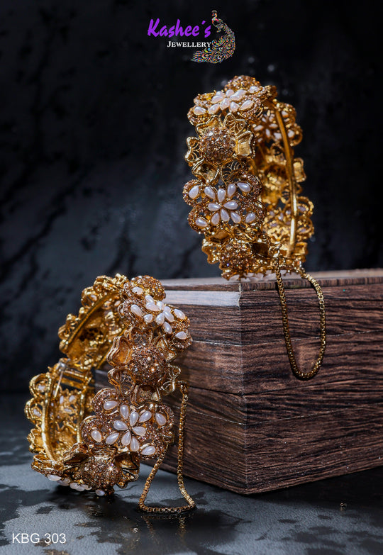 Elegant Bangles by Kashees Boutique - Glamour & Tradition – Kashees ...